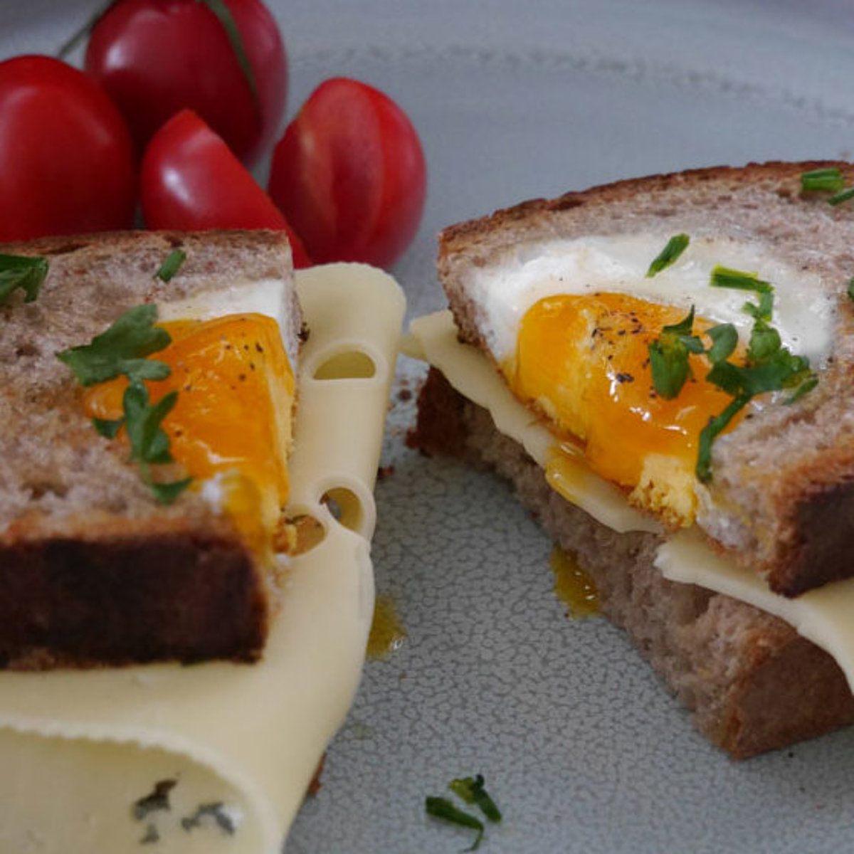 Gefülltes Bauernbrot mit Ei - Rezept entdecken - Випікайте своє майбутнє