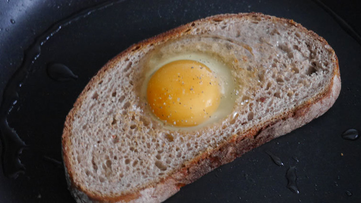 Gefülltes Bauernbrot mit Ei - Rezept entdecken - Back Dir Deine Zukunft